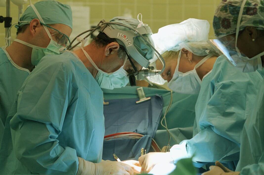 Contaminated Machines Linked To Heart Surgery Infections